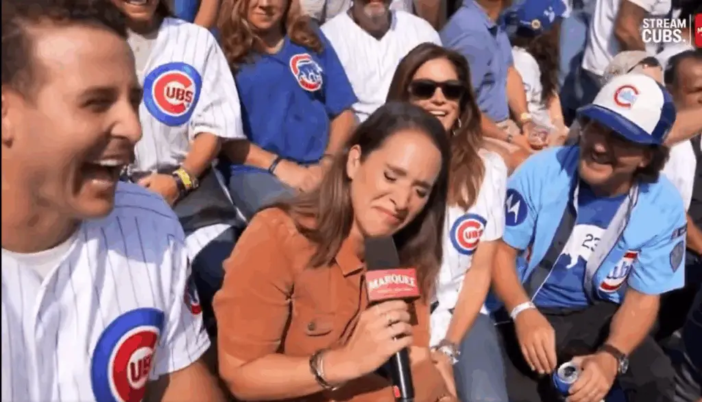 Video bokep xxx in the beginning, she was a bit reserved in